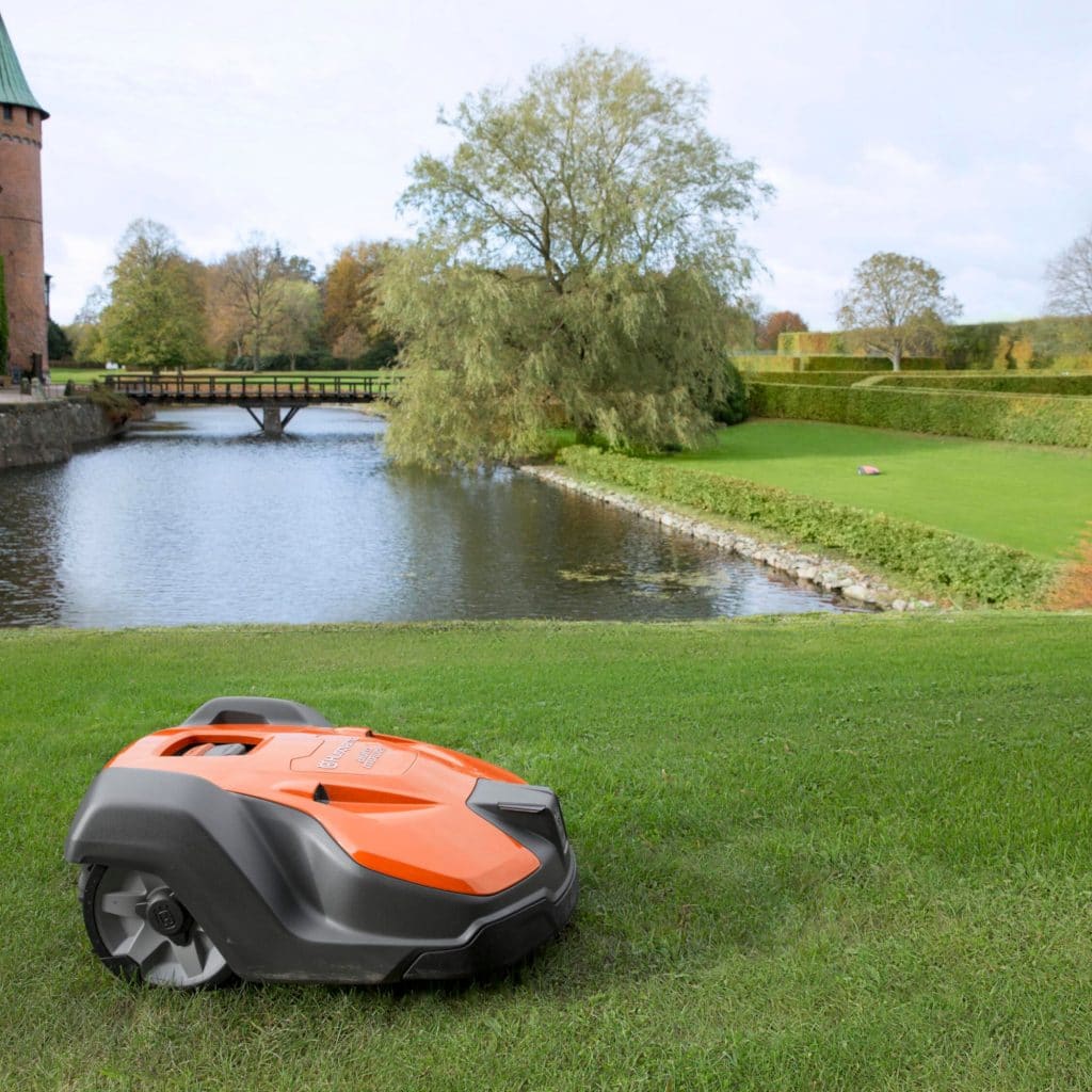 Husqvarna 520 Automower - Landpower Machinery